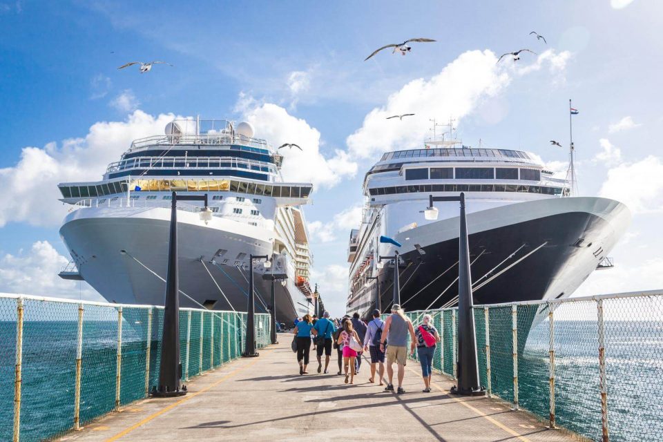 What to wear on cruise embarkation day outfit inspiration - Wear When ...