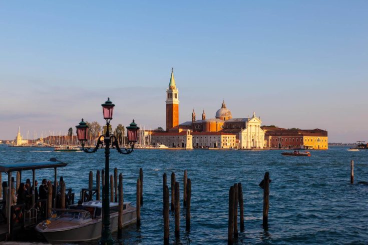 What to Wear in Venice In August - Wear When What Why