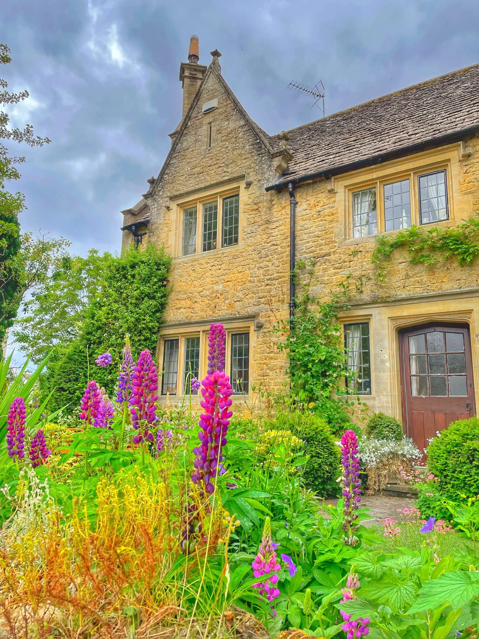 What To Wear In The Cotswolds - Wear When What Why