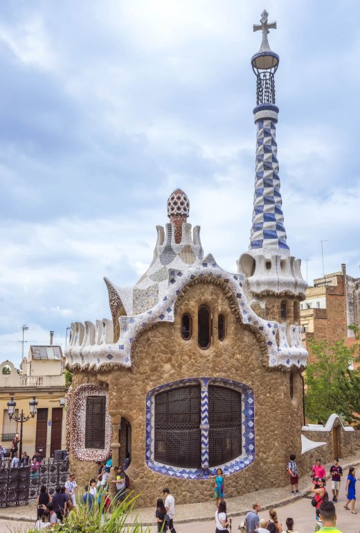 What to wear in Barcelona in September - Wear When What Why