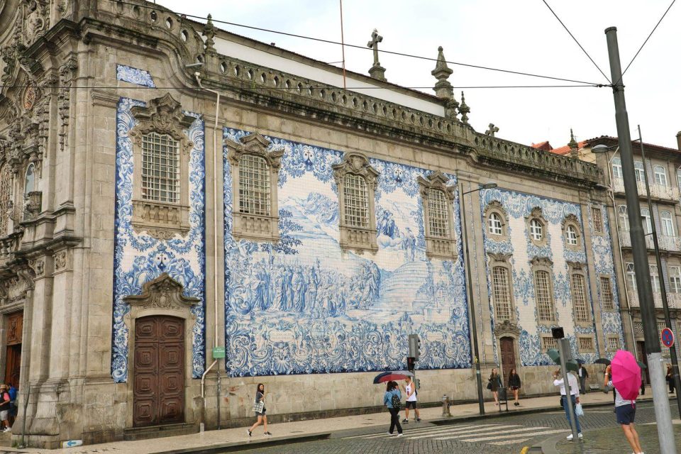 Your Portugal Dress Code Questions Answered - Wear When What Why