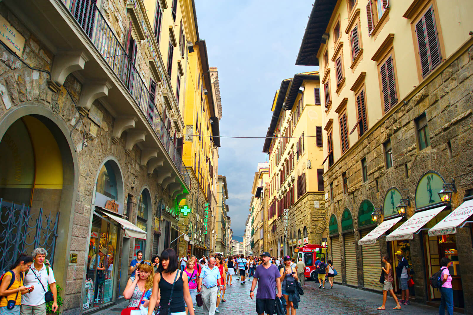 What to wear in Florence in September - Wear When What Why