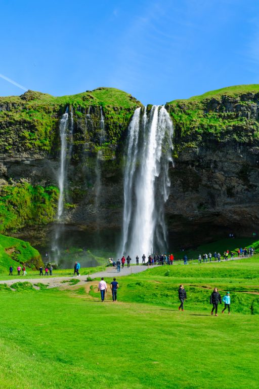 What to wear in Iceland in June - Wear When What Why