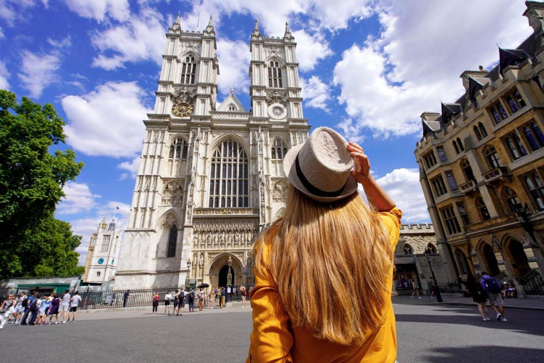 What to wear in London in August - Wear When What Why