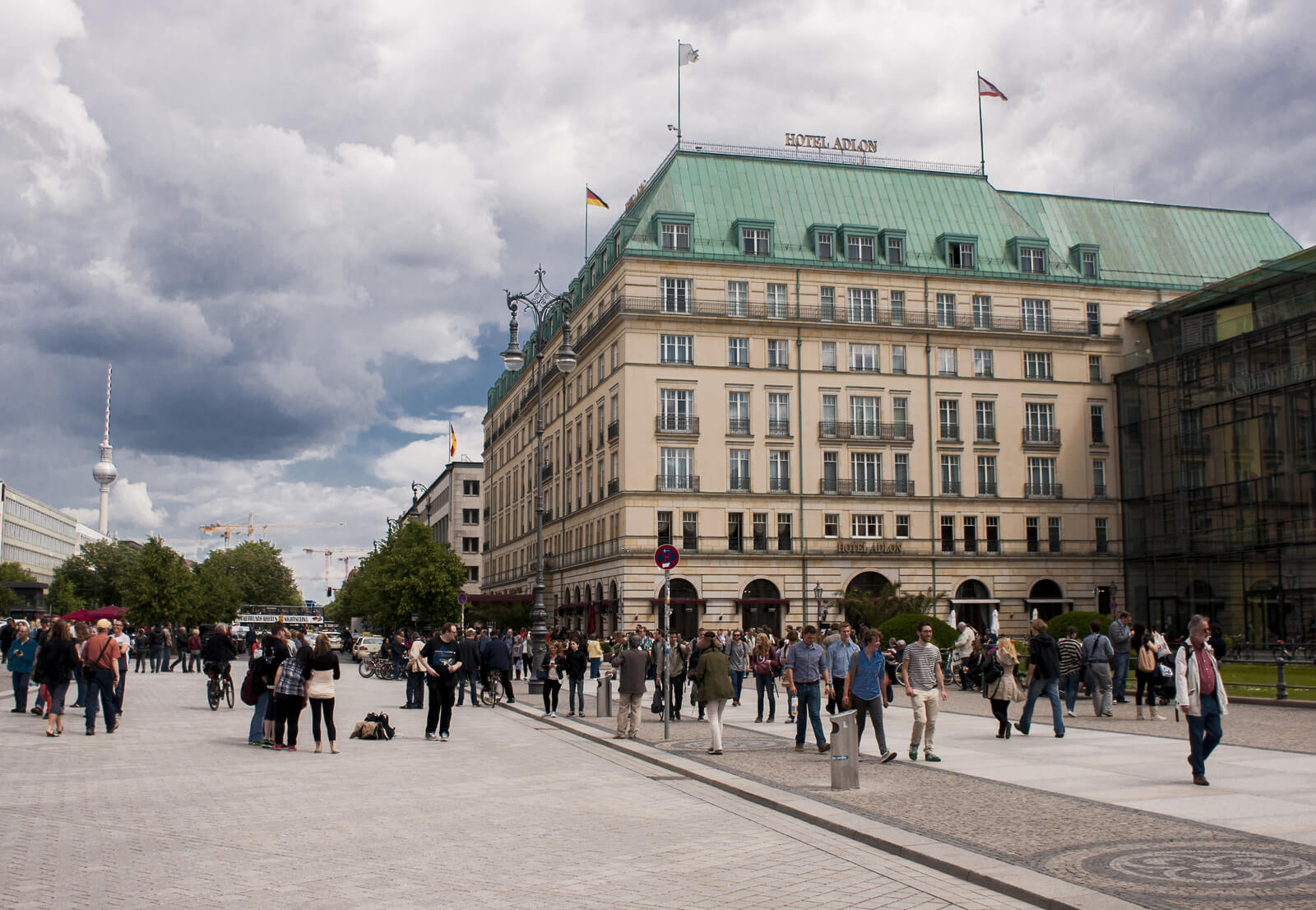 What to wear in Berlin (monthly guide) - Wear When What Why