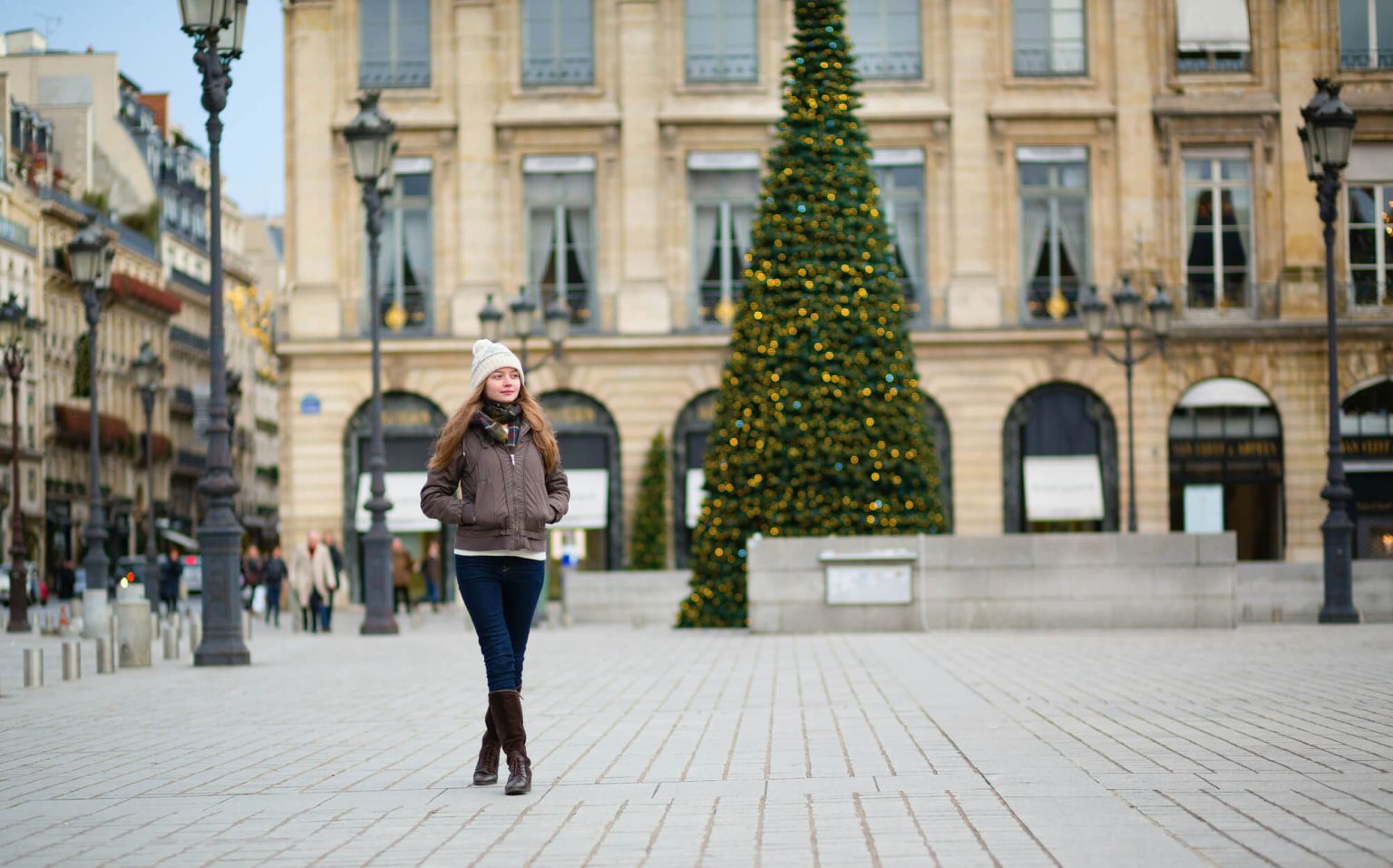 What to wear in France in December - Wear When What Why
