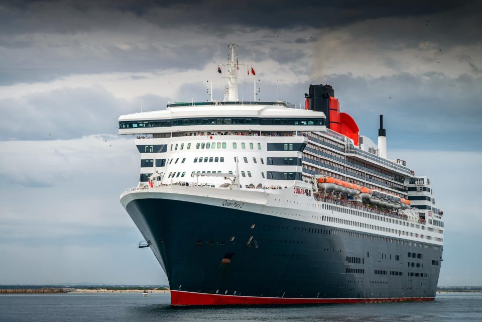 ULTIMATE Transatlantic Cruise Packing List - Wear When What Why